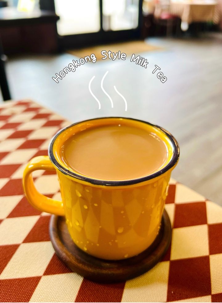 4615 Centre Avenue - Plum Lemon Tea 话梅柠檬茶