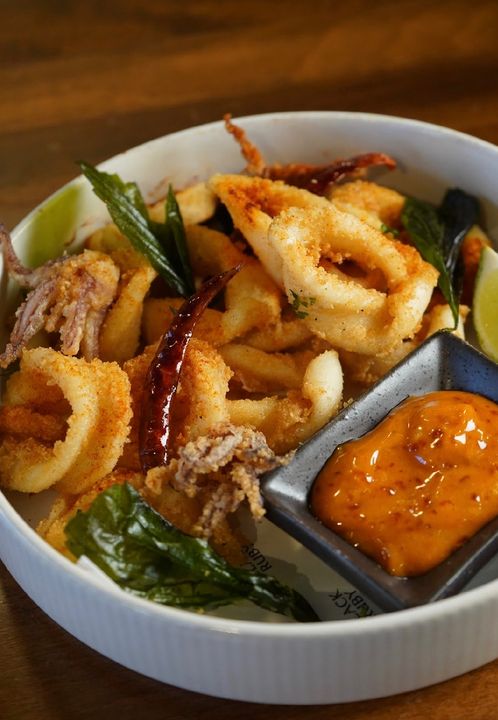 Black Ruby: Thai Craft Burger and Dining 1790 Massachusetts Avenue ...