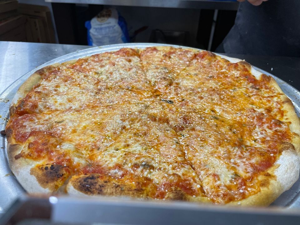 Firebird Pizza & Chicken 5 Forest St - LARGE Side Chix!