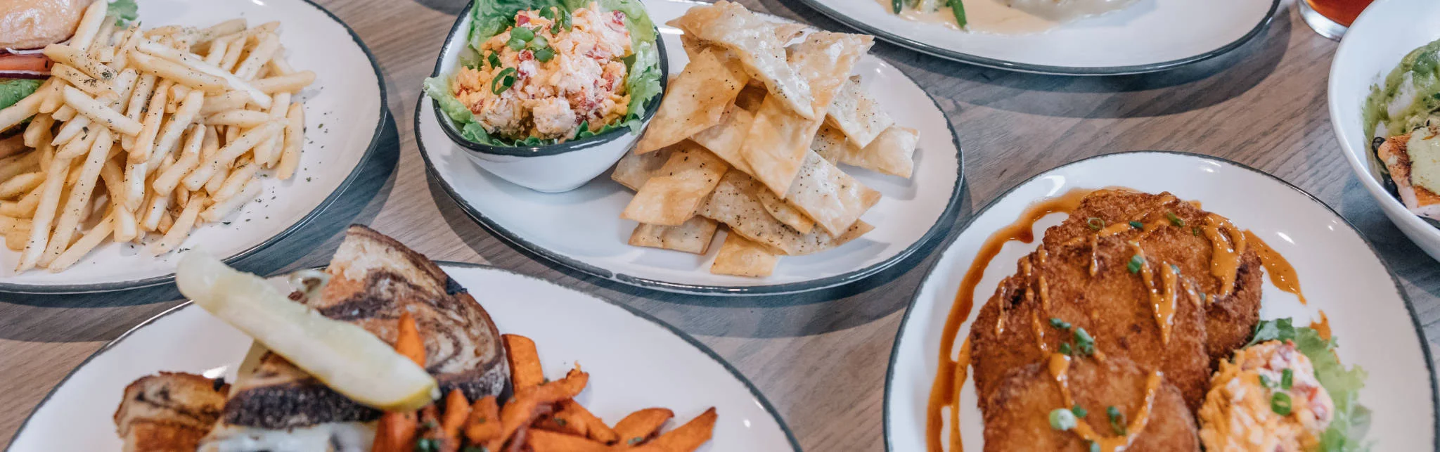 The Standard Social Market - KING CAKE Cream Cheese