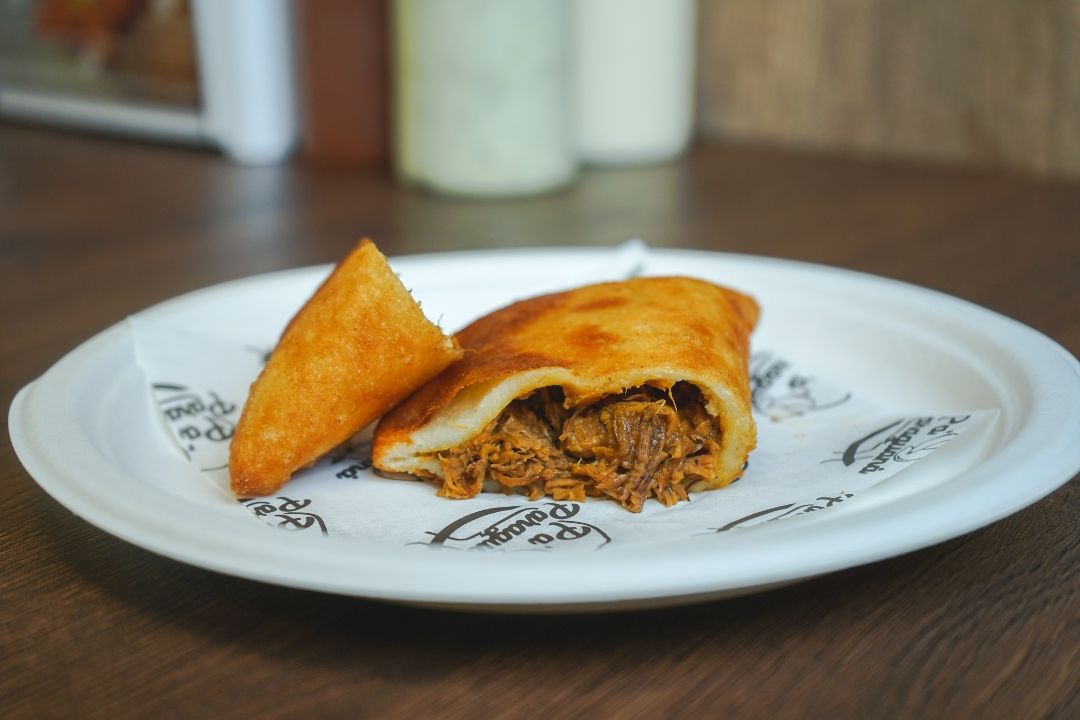 Pa Paraguana FALCON TRACE | Toast