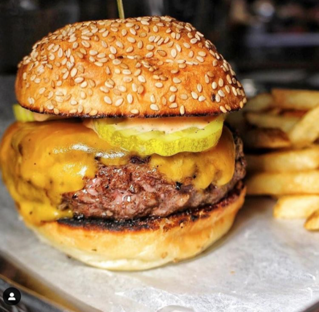 Hudson Social - 2 fried eggs