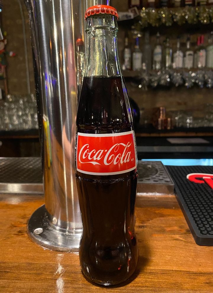 Paulie Gee's Logan Square 2451 N Milwaukee Ave - Soda Water