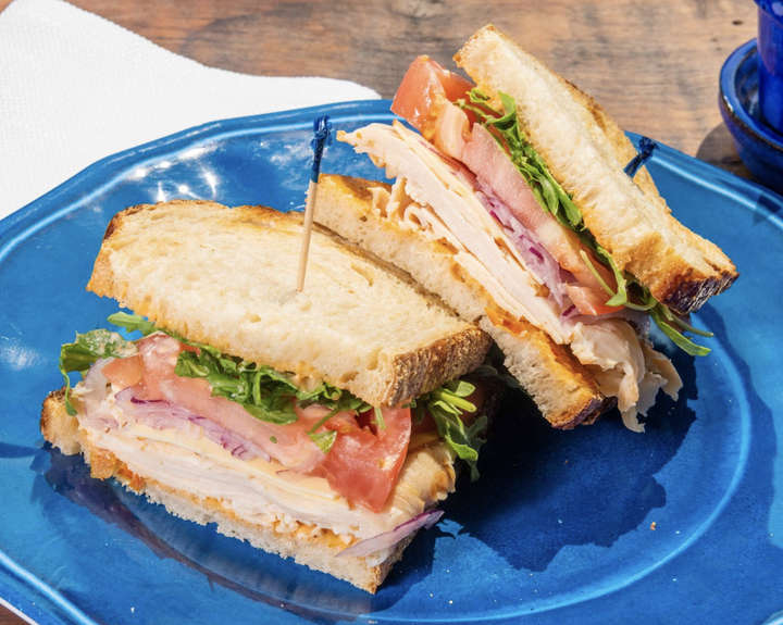 Slaters Market 1552 Potomac Greens Drive - ANDERSON VALLEY WINTER