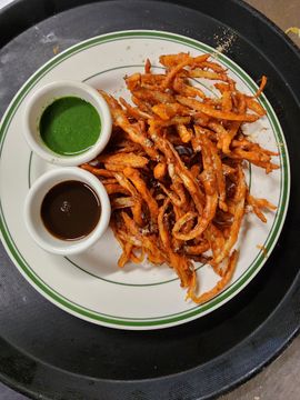 Masala & Curry - veg momo deepfried