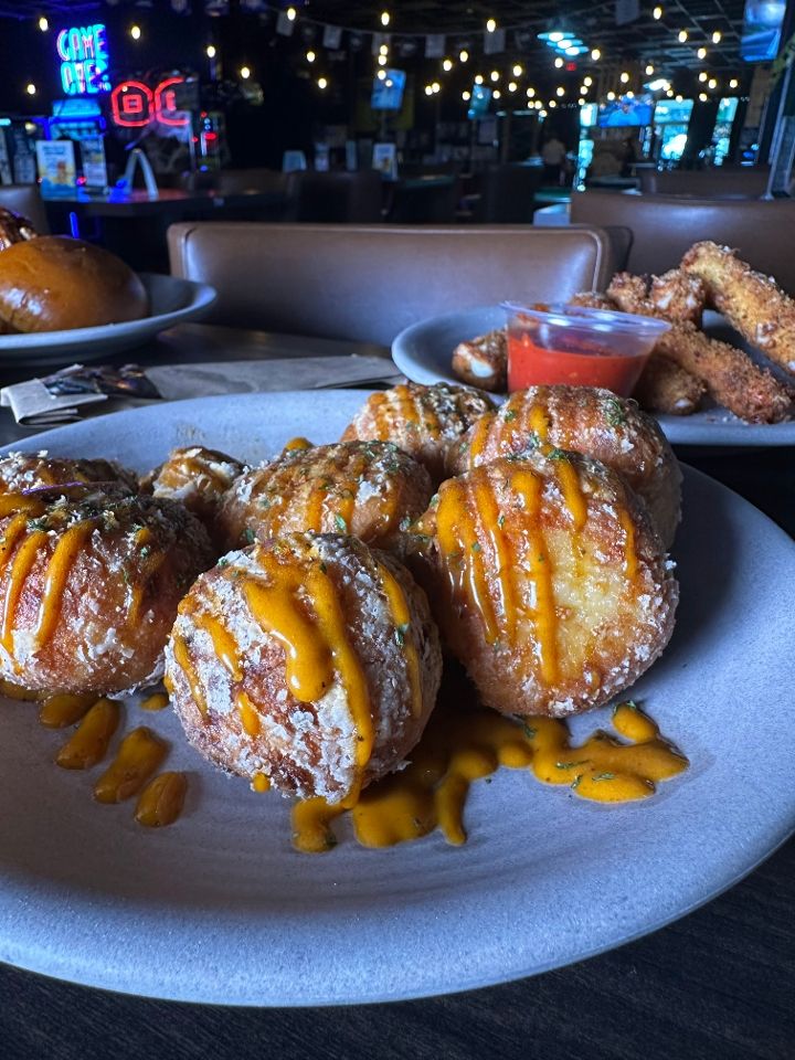 Clubhouse On Main - Kids Popcorn Chicken w/ fries