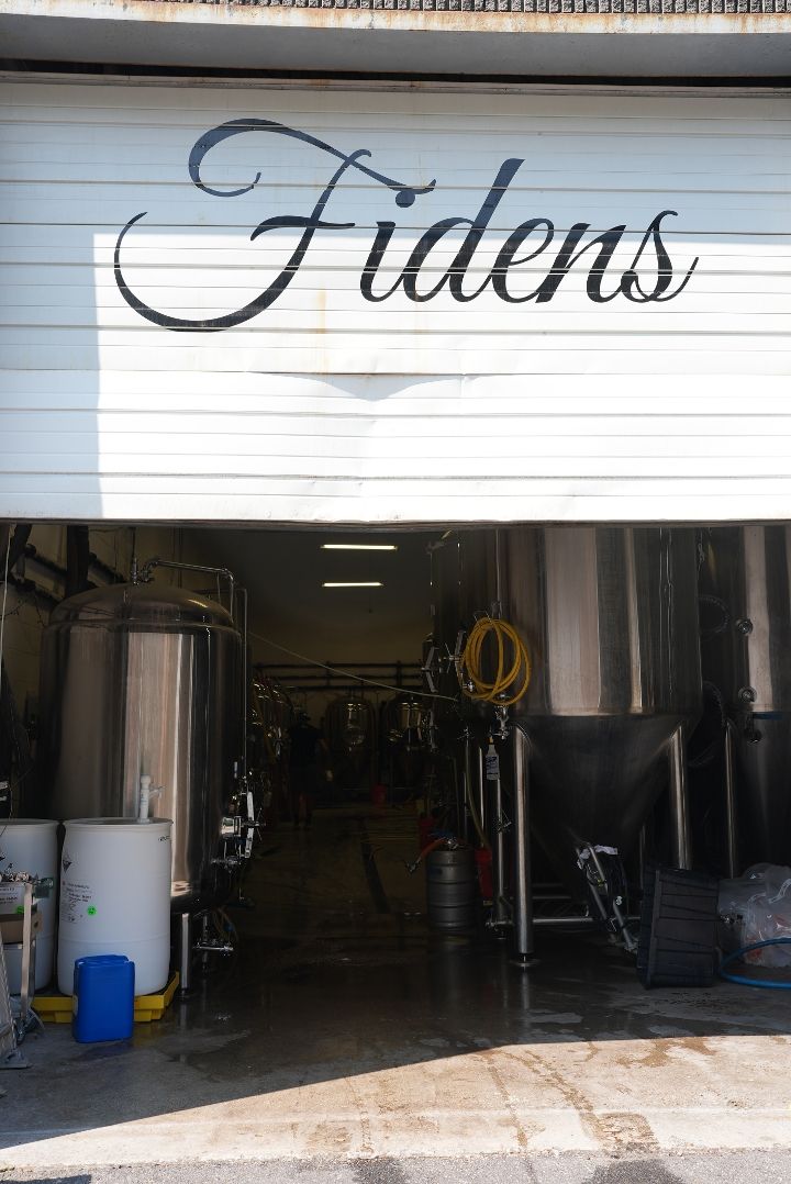 restaurant-profile-page-wrapper.page-title