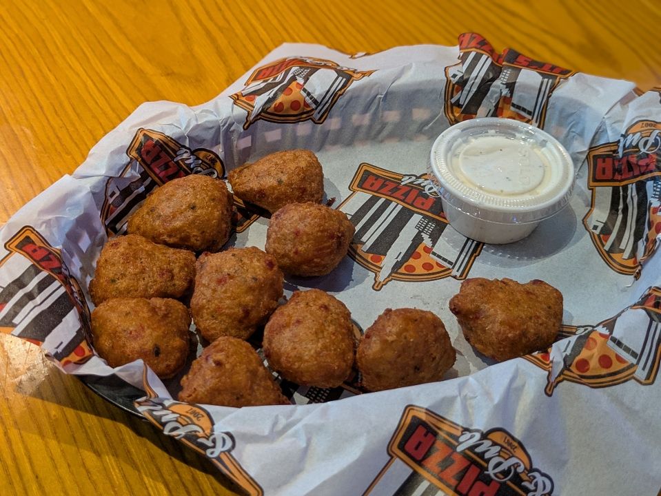 JT's Pizza & Pub Grandview Heights | Award Winning Pizza Near You