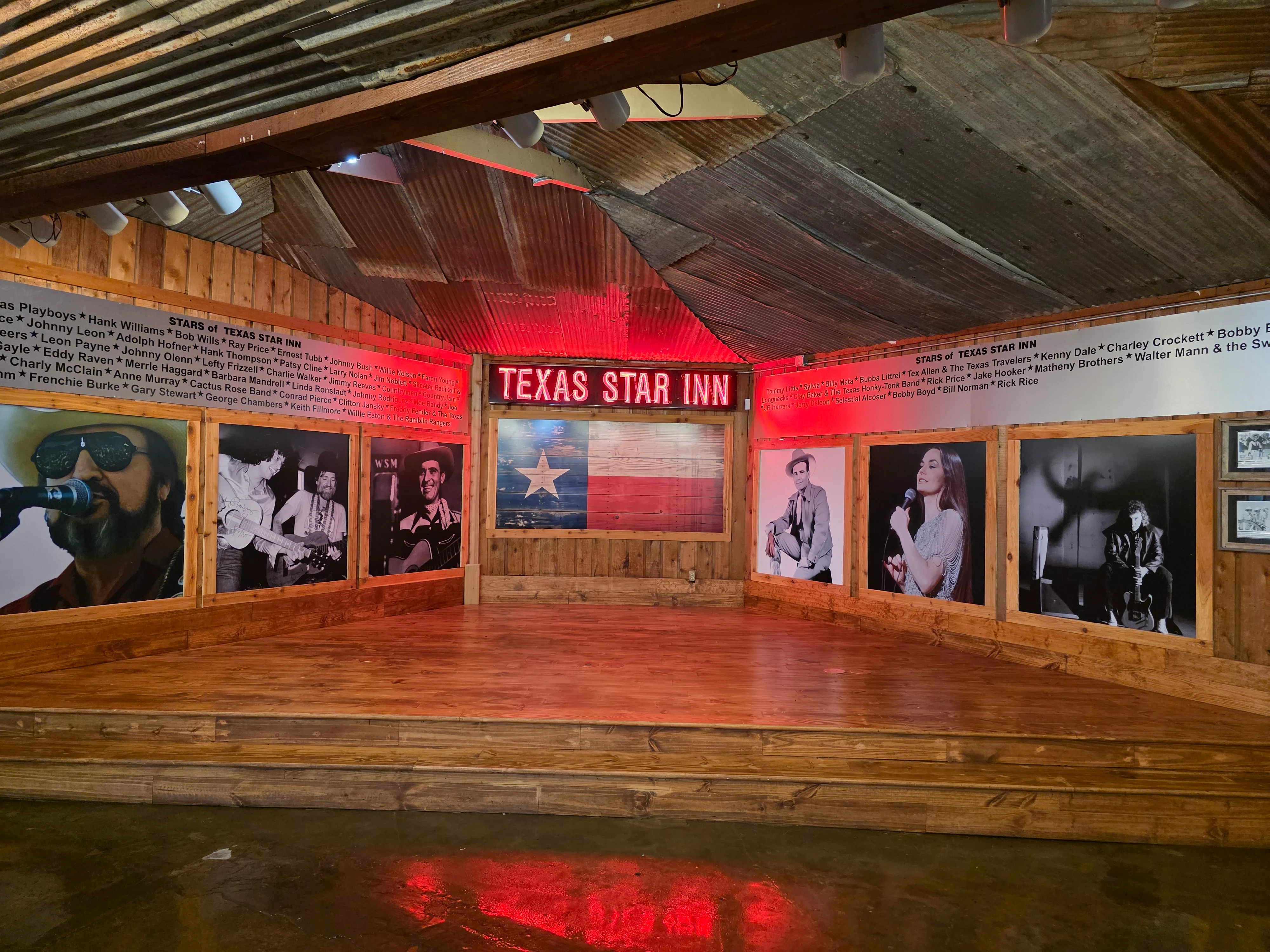 The Texas Star Inn - Texas Star Inn