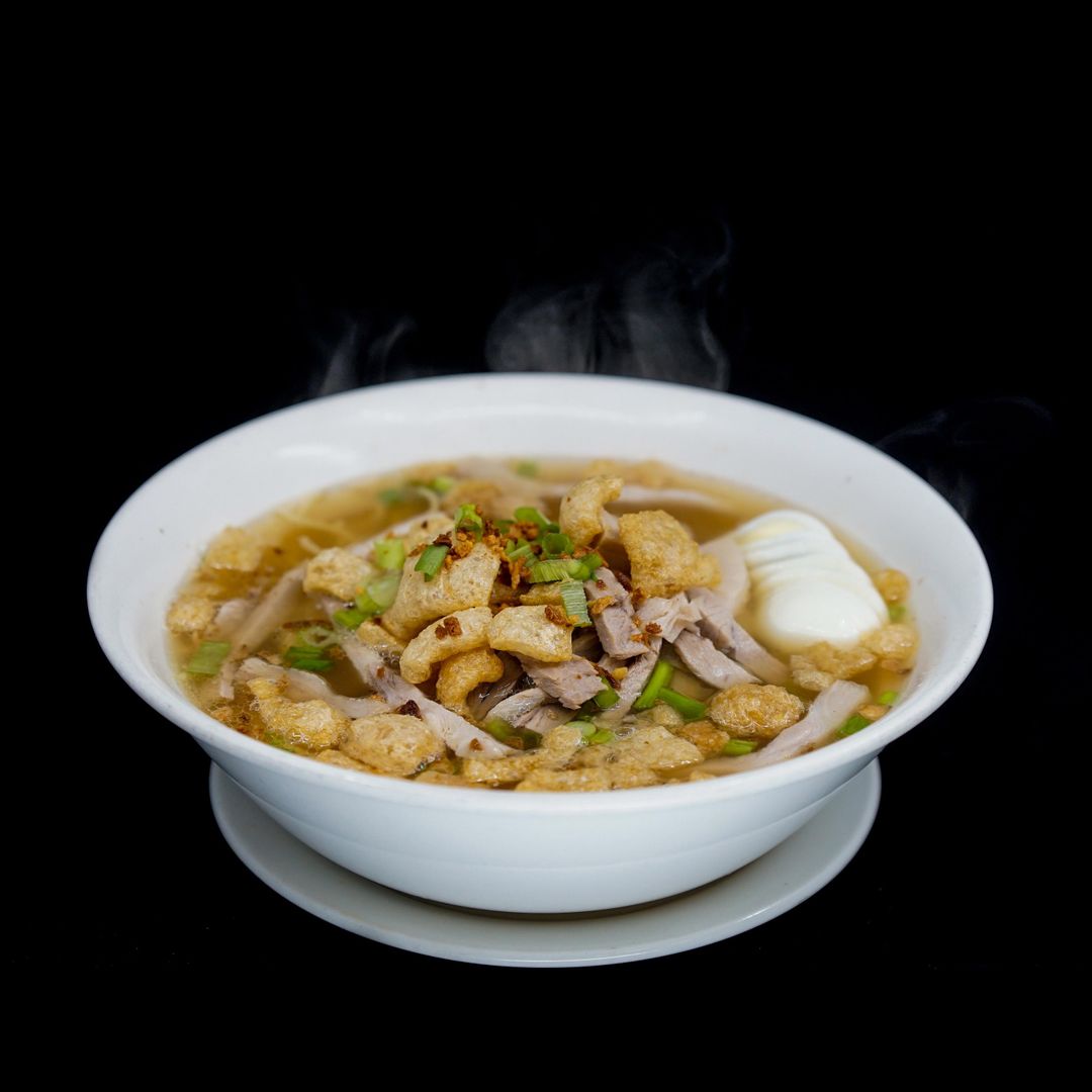 Chopstix Filipino Restaurant - 17 Ave SE - Wor Wonton