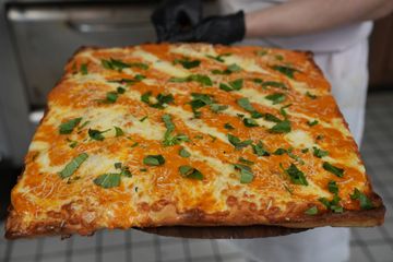 Genova Pizzeria - Cookies n cream