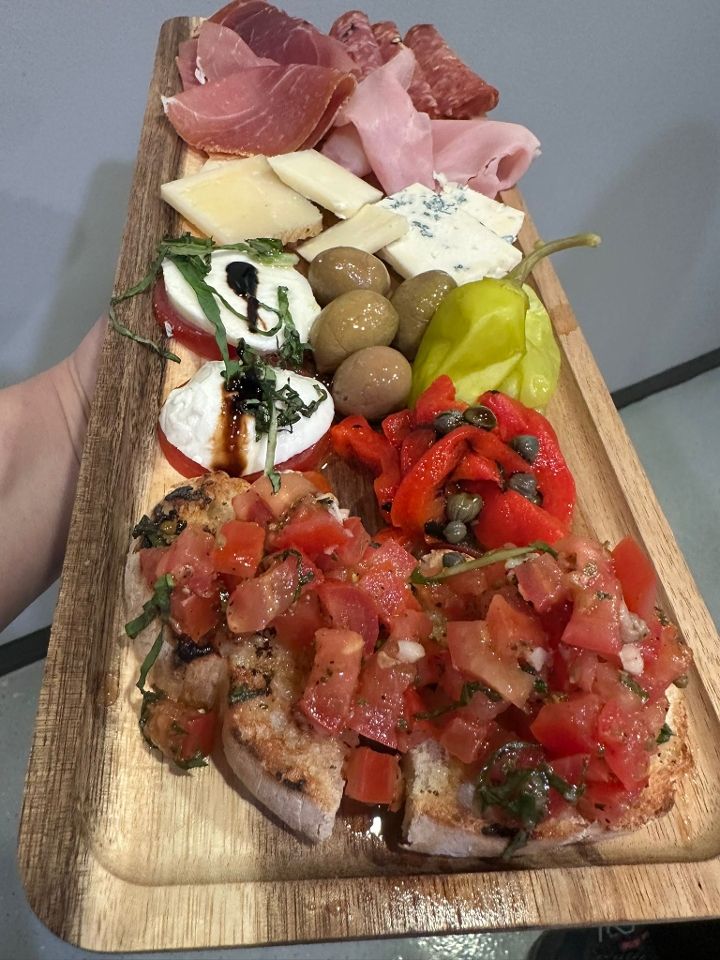Tre Bicchieri 6685 W Beardsley Rd #180, | Toast