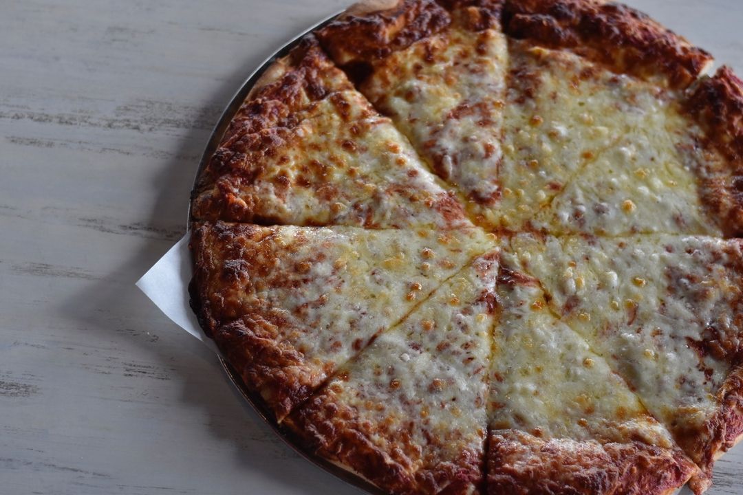 Mr. Pizza North - Rochester, MN - 16" Cheese Louise!