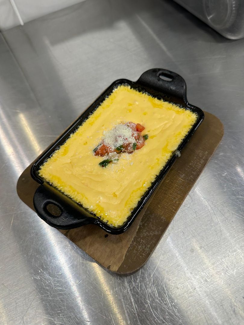 Mucho Gusto - Gambrills 991 Waugh Chapel Way, suite 100 - Mocha Tres Leches