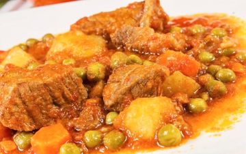 Piazza 1909 - PESCE del GIORNO alle ZUCCHINE e PINOLI