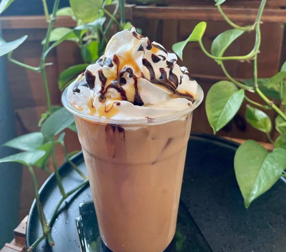 Curtsy's Café & Burger Bar