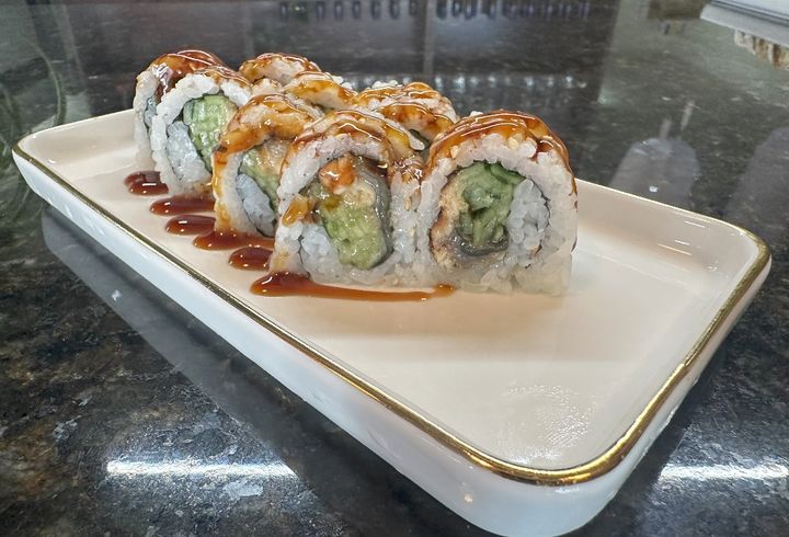 eel cucumber roll