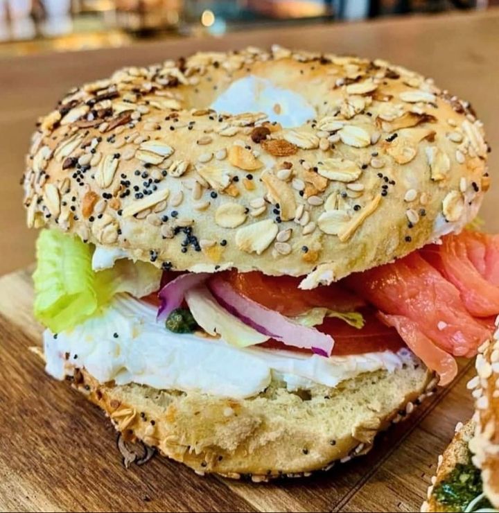 MARY'S BAGEL CAFE - PEACH COBBLER DUMP CAKE