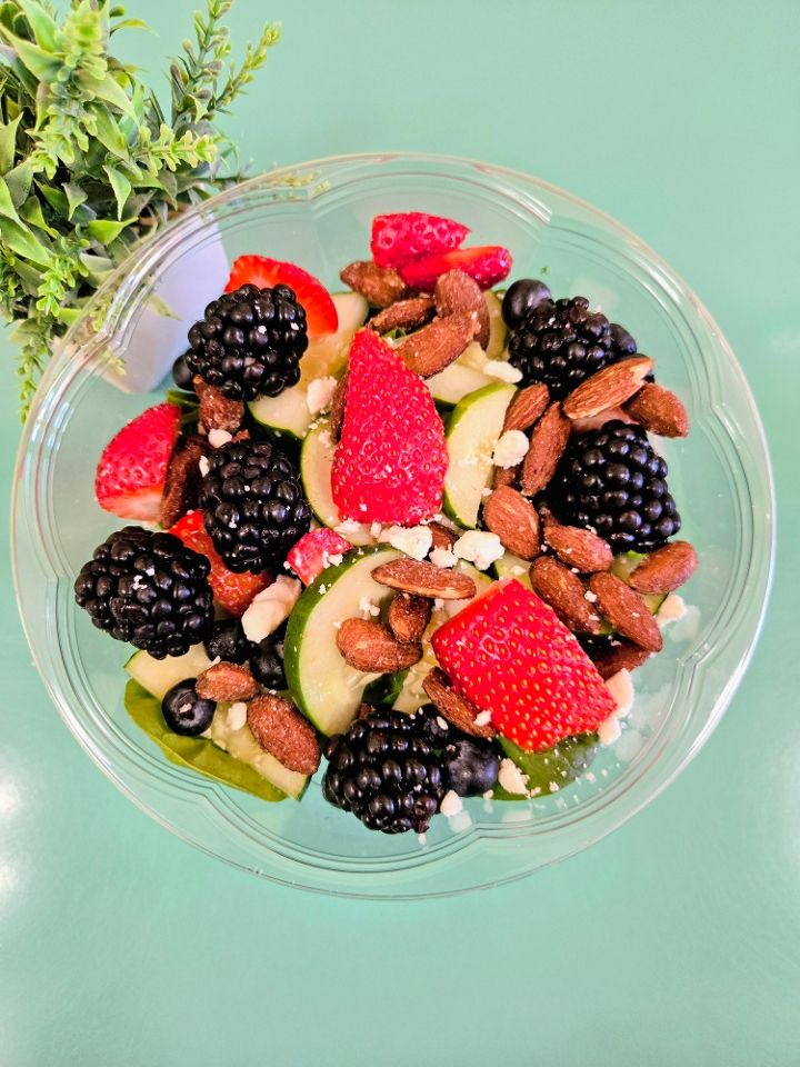 Sip And Stack - Build Your Own Salad