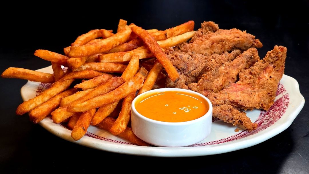 125 E GRAND RIVER AVE - Cold Fluff NA