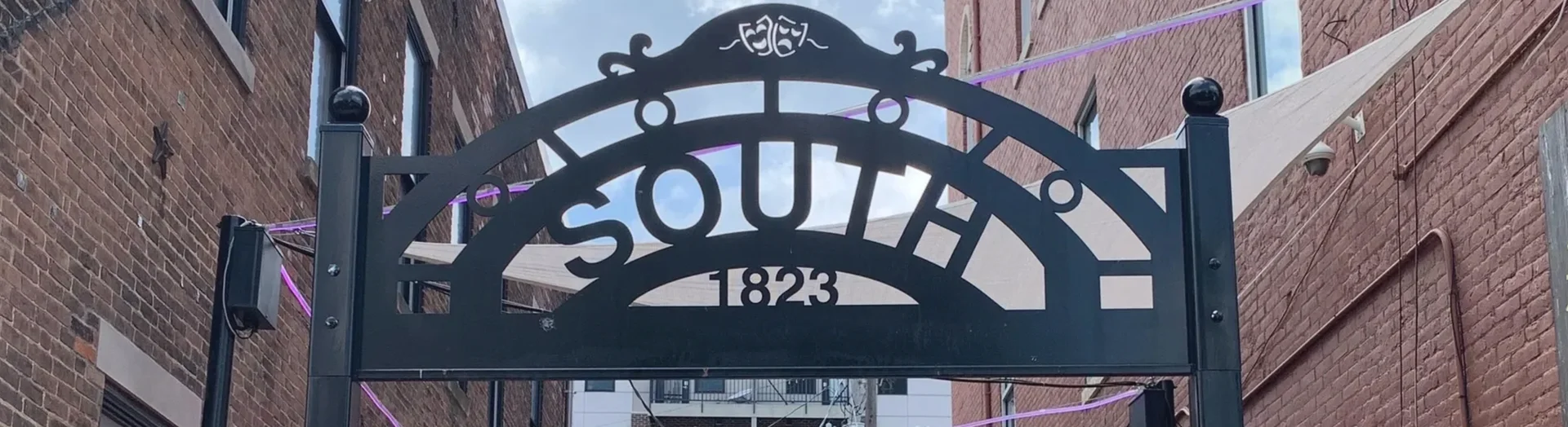 bar ellis - Basket of Chips (Half)