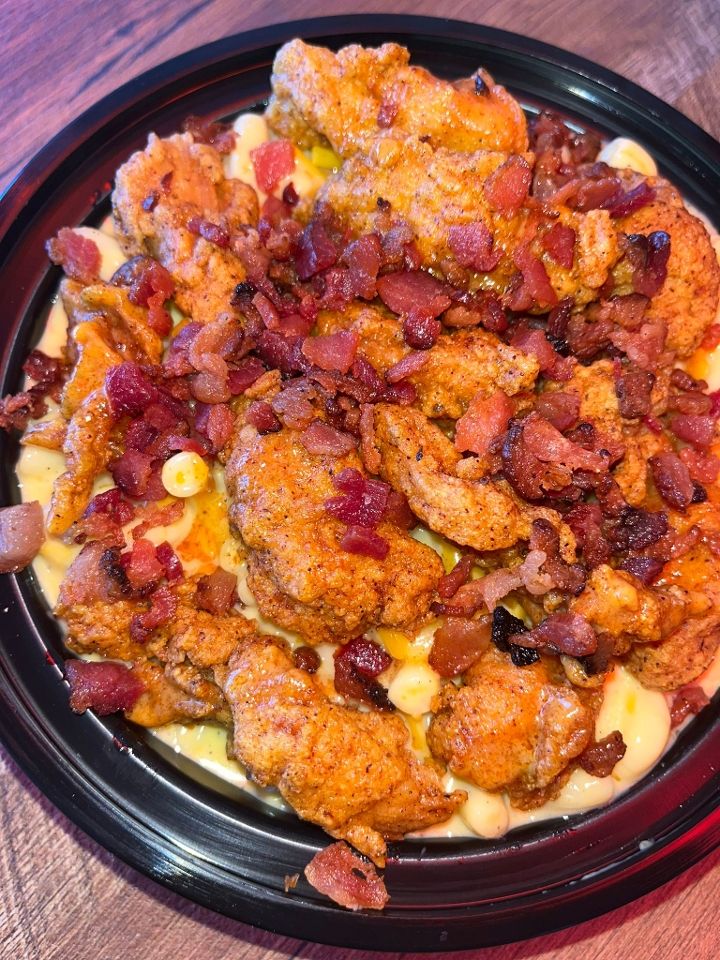 BJ Hot Chicken- Nashville 818 Murfreesboro Pike - Hot Chicken Sandwich ...