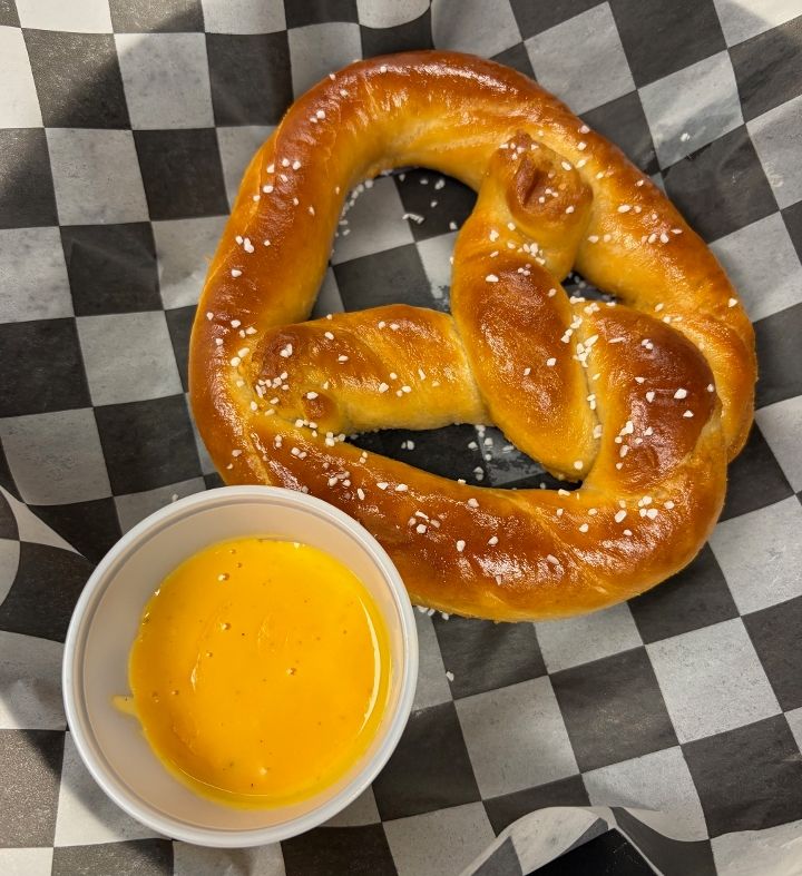 Captains Bar & Grill 23583 N LAKESHORE DR - SAUSAGE,BEERCHEESE,POTATO ...