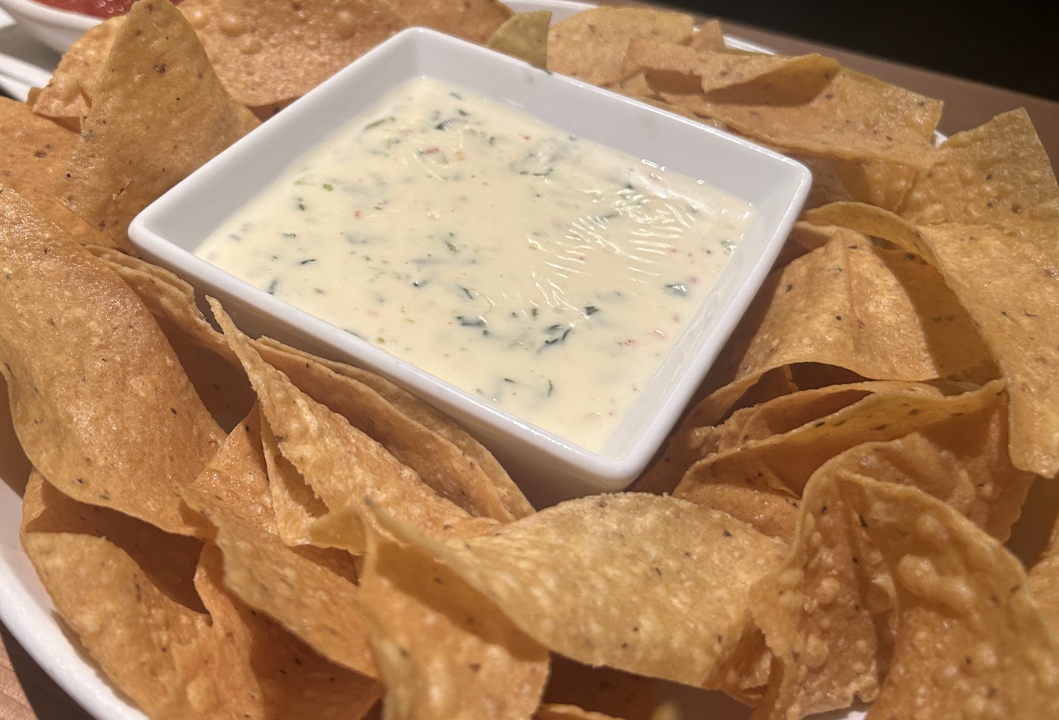 FD's Grillhouse- Tyler - Chips And Salsa
