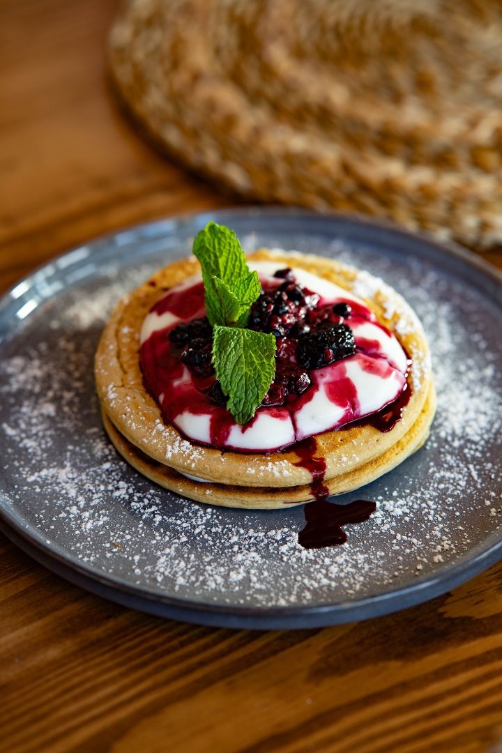 CFS Coffee 014 - Maitland - ICED DULCE DE LECHE BANANA MATCHA LATTE