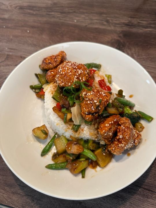 Allyson’s Market - Bahn Mi Sandwich w chips