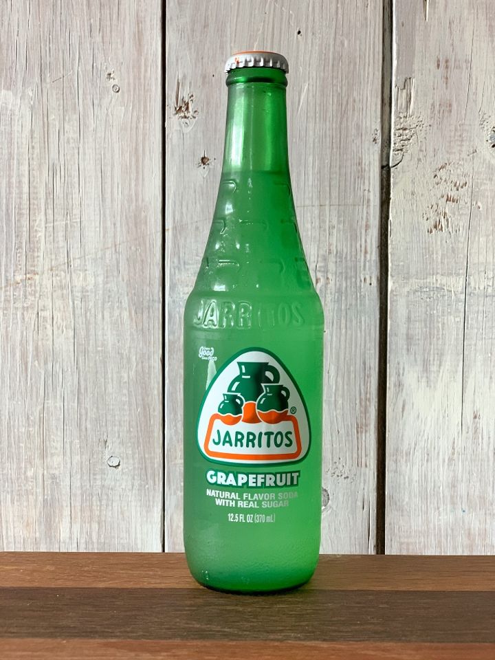 Backyard Bikes & Sandwich Shop - Club 12