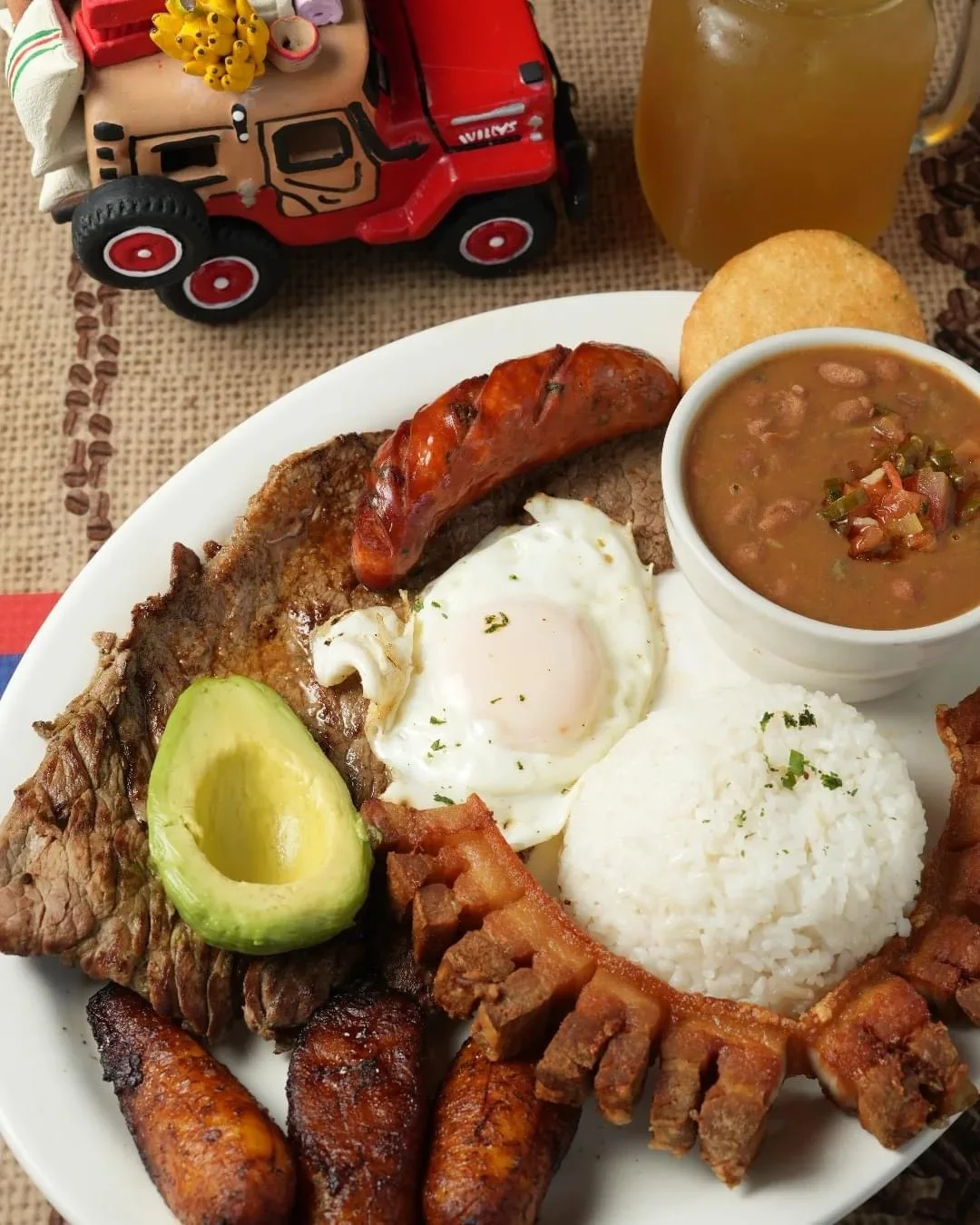 3801 W lake mary blvd unit 115 - Tostones con hogao