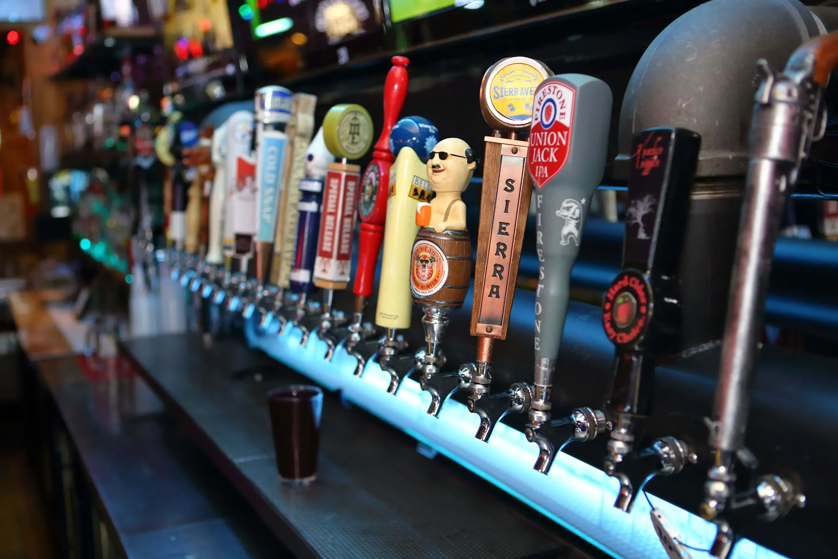 Zooky's Sports Tavern