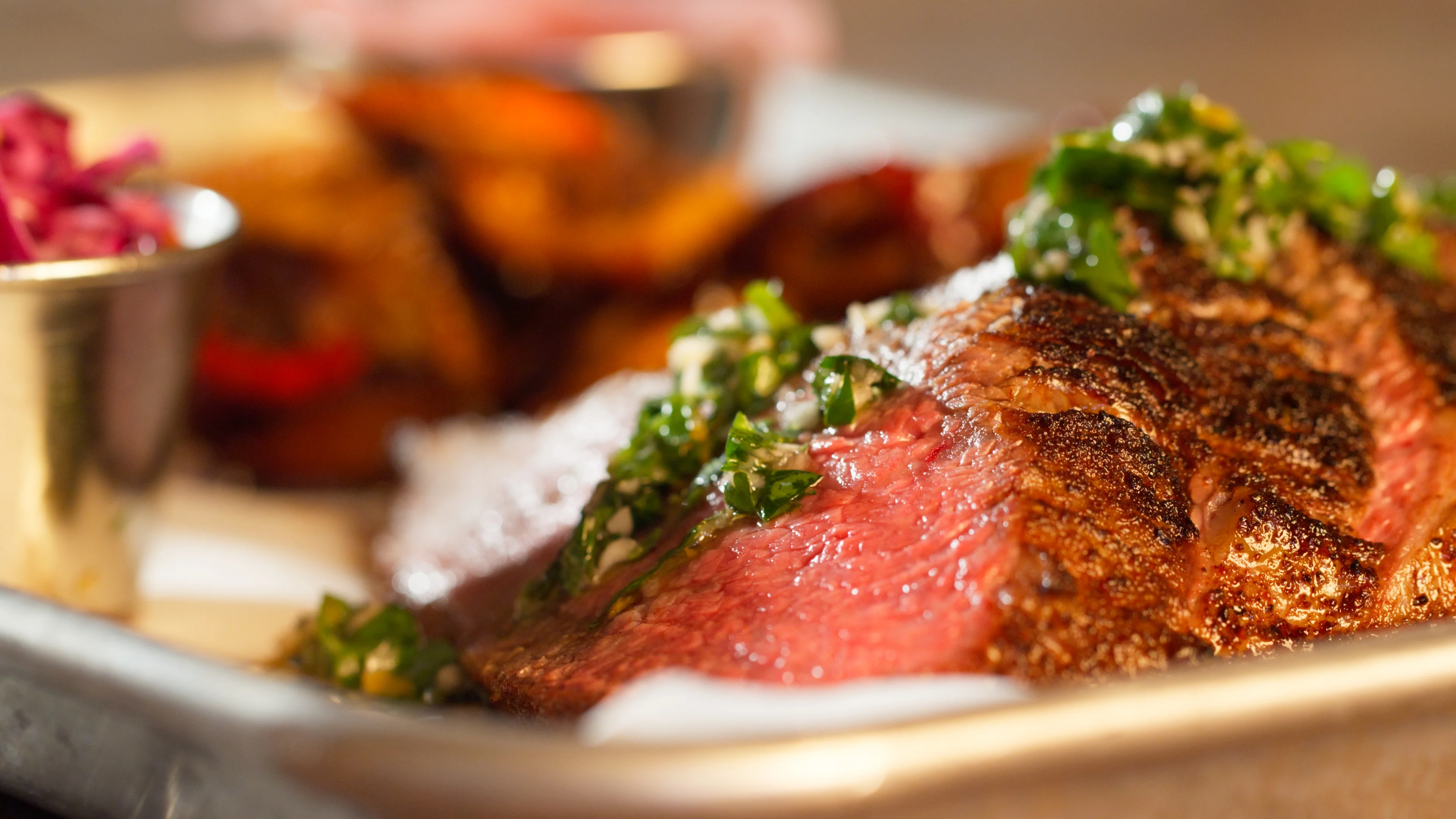 Flying Pig Pub & Kitchen