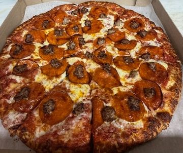 Enzo's Pizza - Extreme Pepperoni
