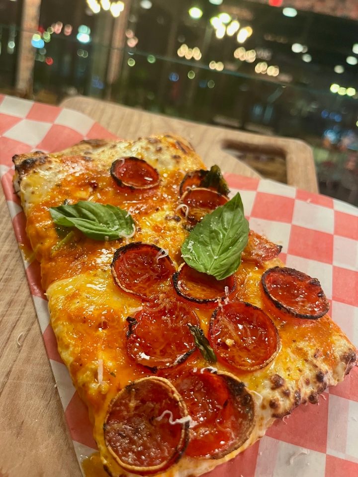 SQ Pizza - Mahwah Location - Round 16" dough