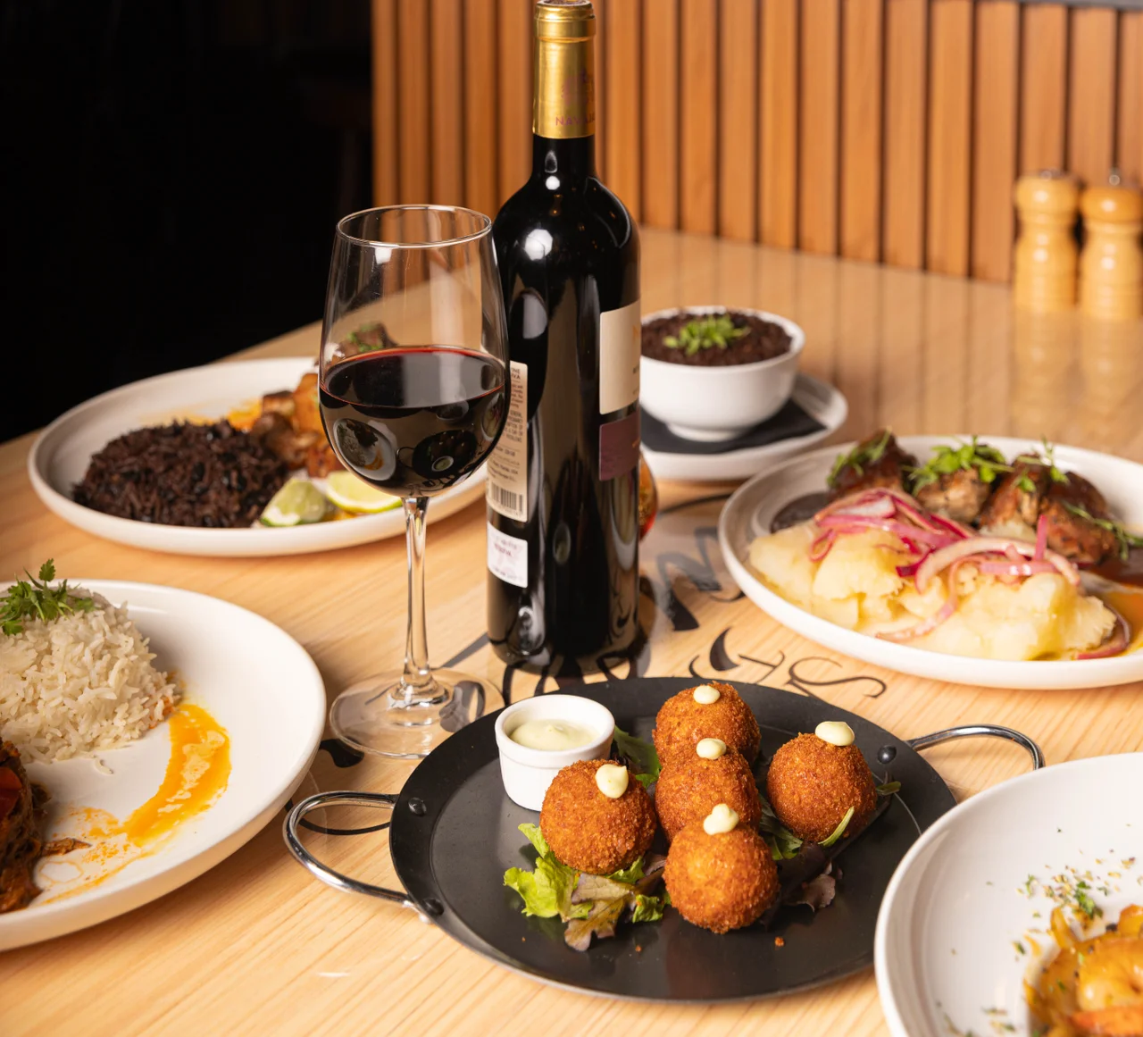 El Sabor de mis raices - Cuban Restaurant