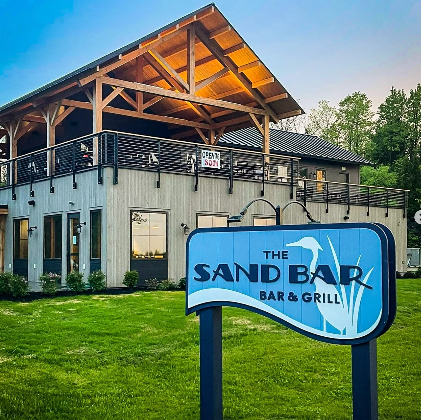 Sand Bar, Bar & Grill | South Hero VT