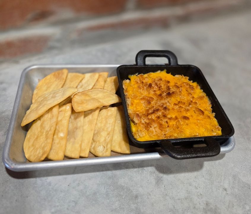 Boom Boom Que 105 Maiden Lane - Cowboy Candy - Quart