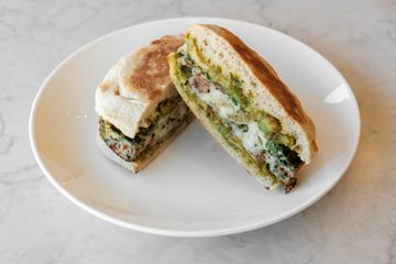 MERCADO - Build Your Own Sandwich