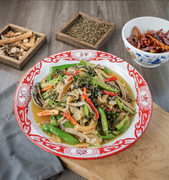 Kuan Zhai Alley - 火爆脆鱼肚 Stir Fried Fish Stomach