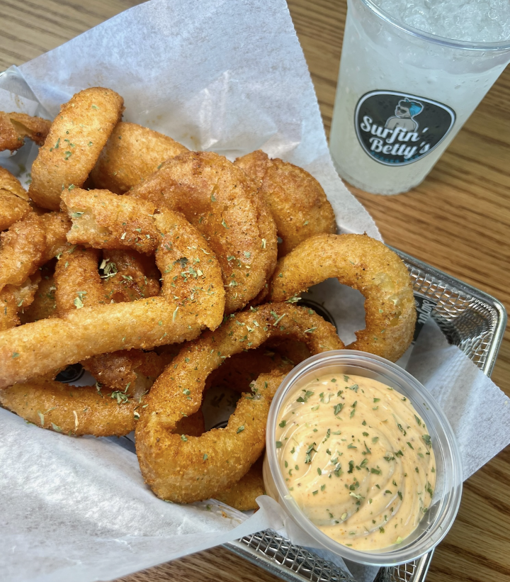 Surfin Betty's Burger Bar BETHANY BEACH | Toast