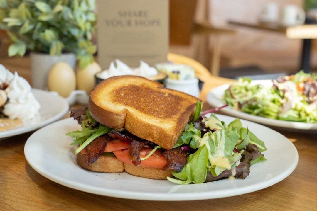 Hope Breakfast Bar Blaine - Side Bacon