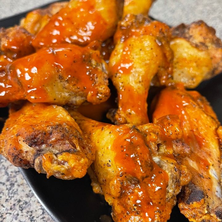 Full Order Wings | MAAR’s Pizza & More