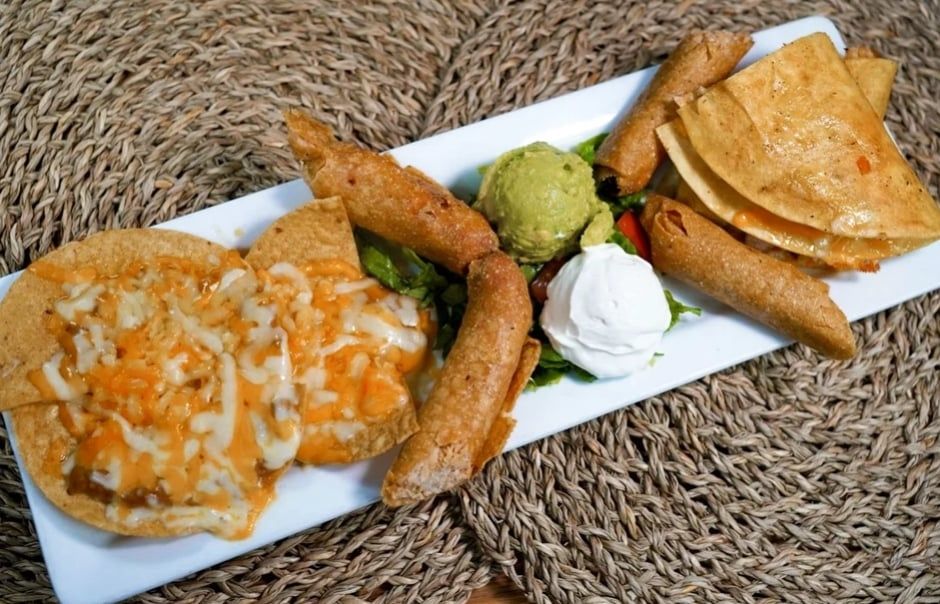 Campuzano - Oaklawn - Martel