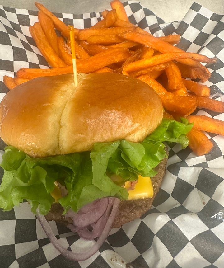 105a West Main Street - Lunch Crispy Chicken Salad