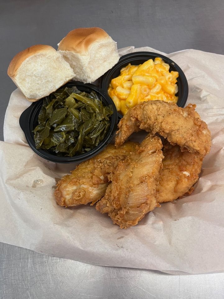 Wayside Takeout & Catering 2203 Jefferson Park Ave - 2 pc Chicken Lunch