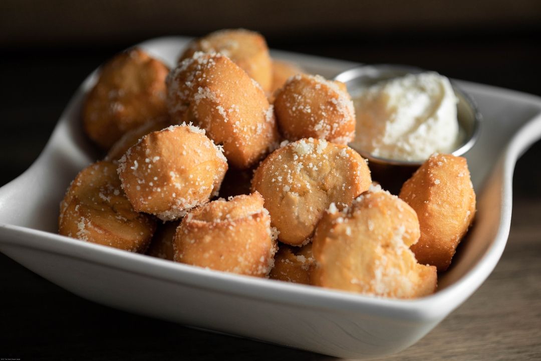 The Deck Down Under - Pile-O-Perch