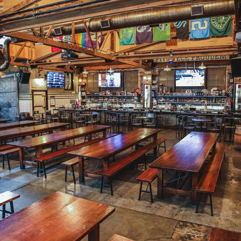 Queen Anne Beerhall