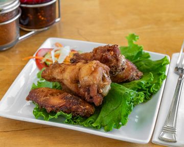 7211 Regent Street - CF9. Golden Soft Shell Crabs with Pong Karee